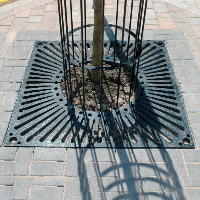 Sunburst Square Tree Grille - 1400 x 1400mm | Broxap