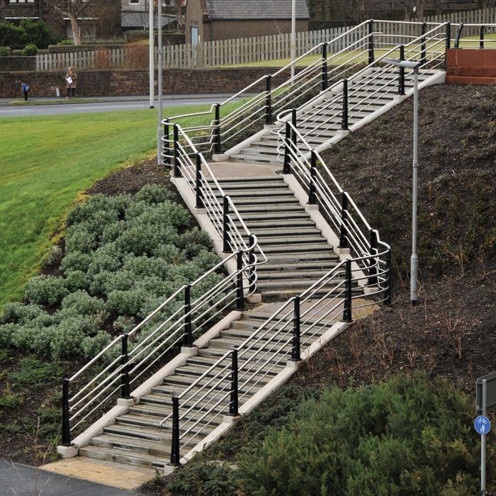 Quayside Straight Ductile Iron Rail | Posts